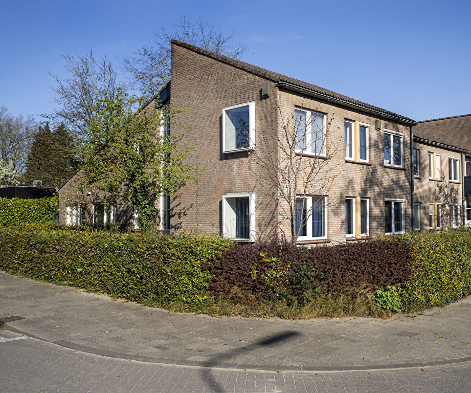 Bergen op Zoom | Almata